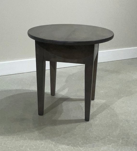 Round End Table | Durham Furniture
